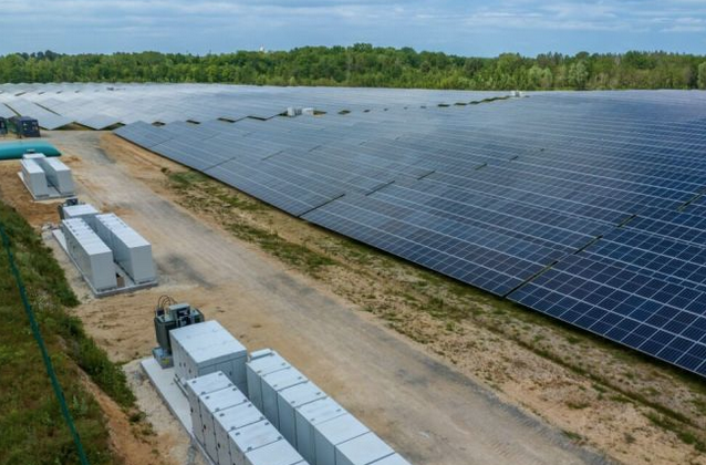 Comment Ze Energy raccorde ses centrales hybrides - GreenUnivers